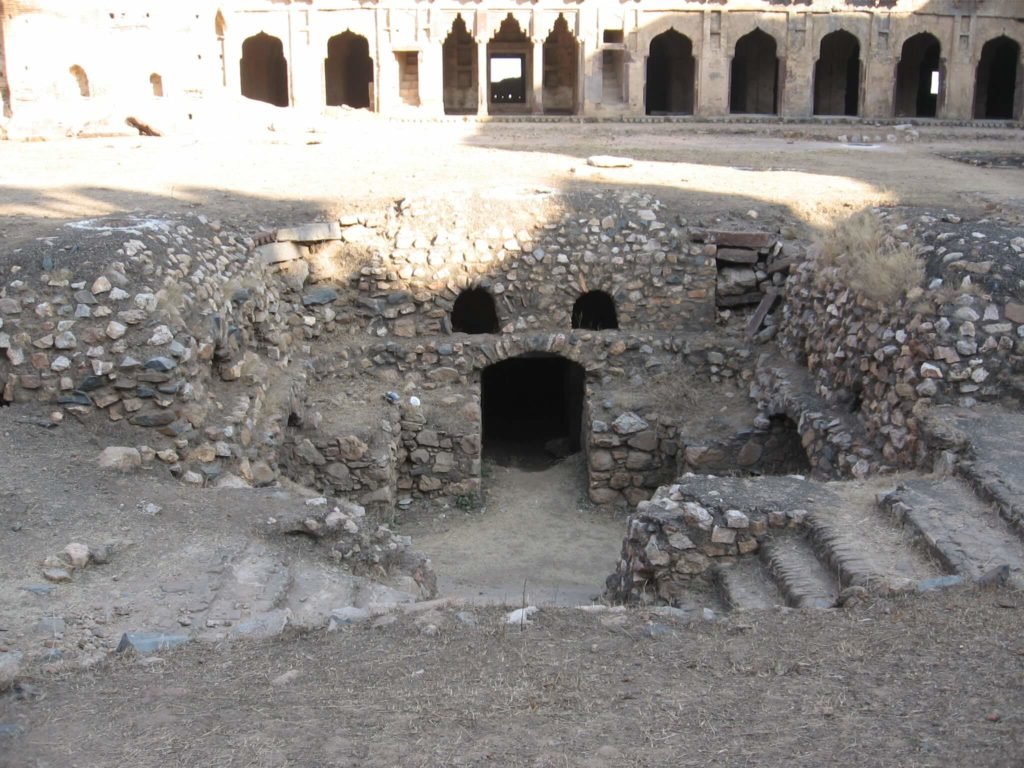 Have You Heard About the Secret of Garh Kundar Fort in Madhya Pradesh ...